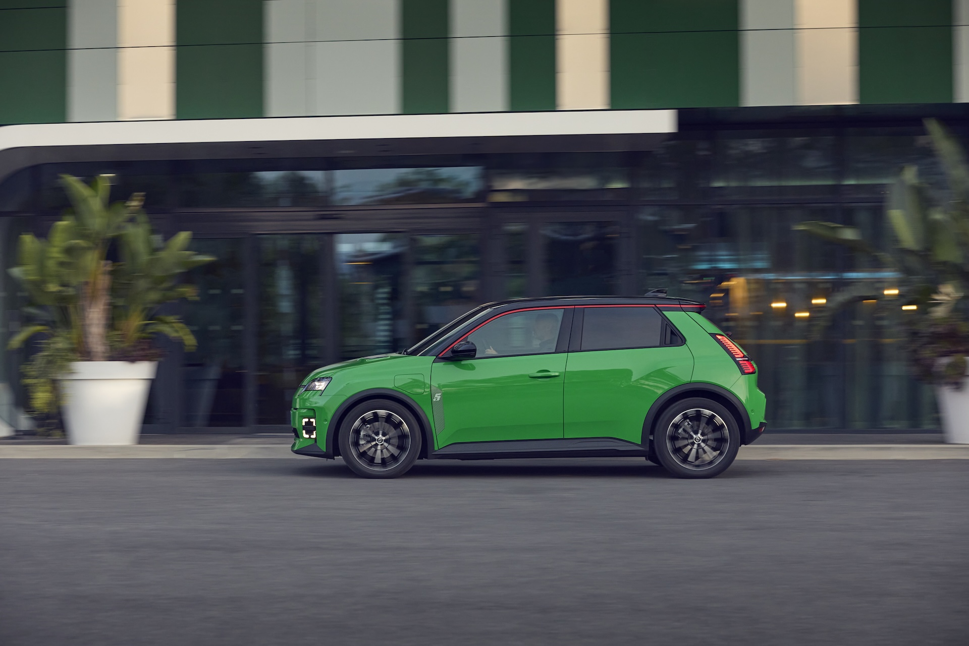 Renault R5 E-Tech Electric, la storia continua - L'Automobile