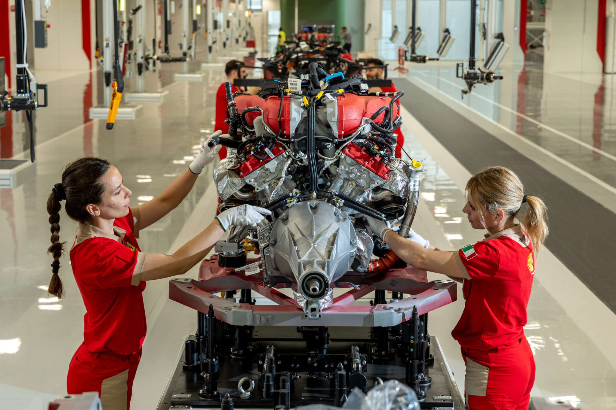 Ferrari: a Maranello l’officina del mito - L'Automobile