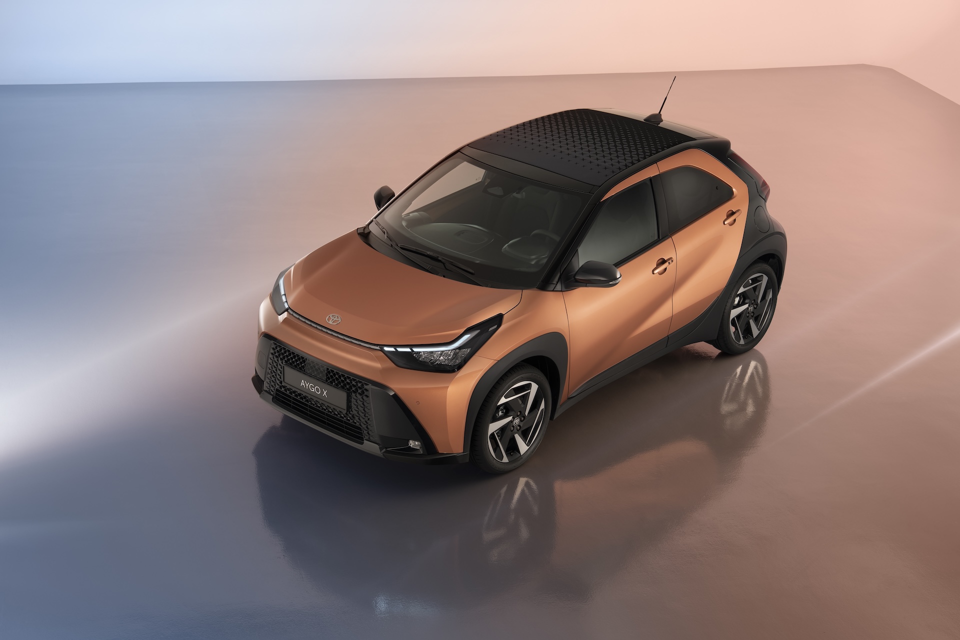 Nuova Toyota Aygo X Hybrid: le cinque cose da sapere - L'Automobile