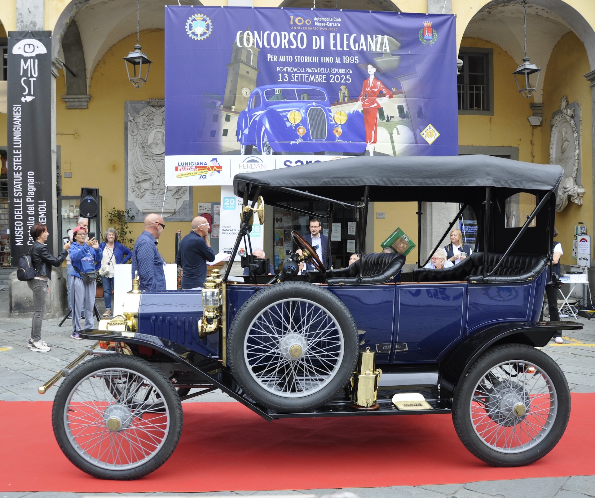 Pontremoli celebra le auto d’epoca con il primo concorso AC Massa ...