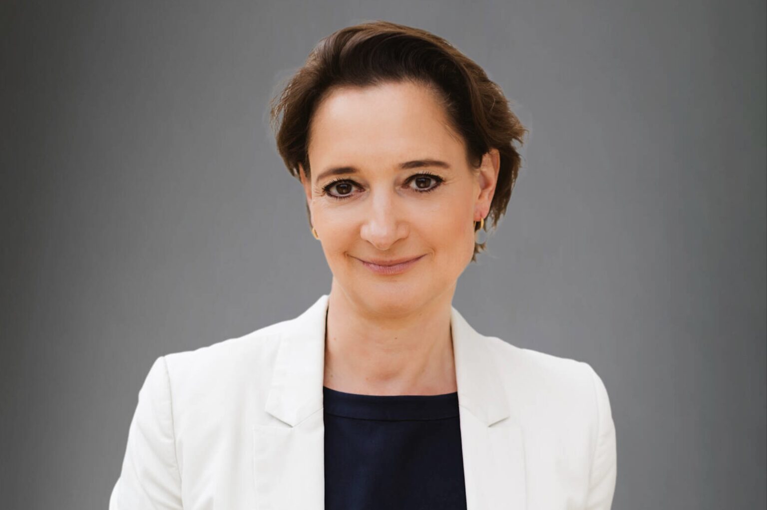 Dacia, si cambia: Katrin Adt è il nuovo Ceo - L'Automobile
