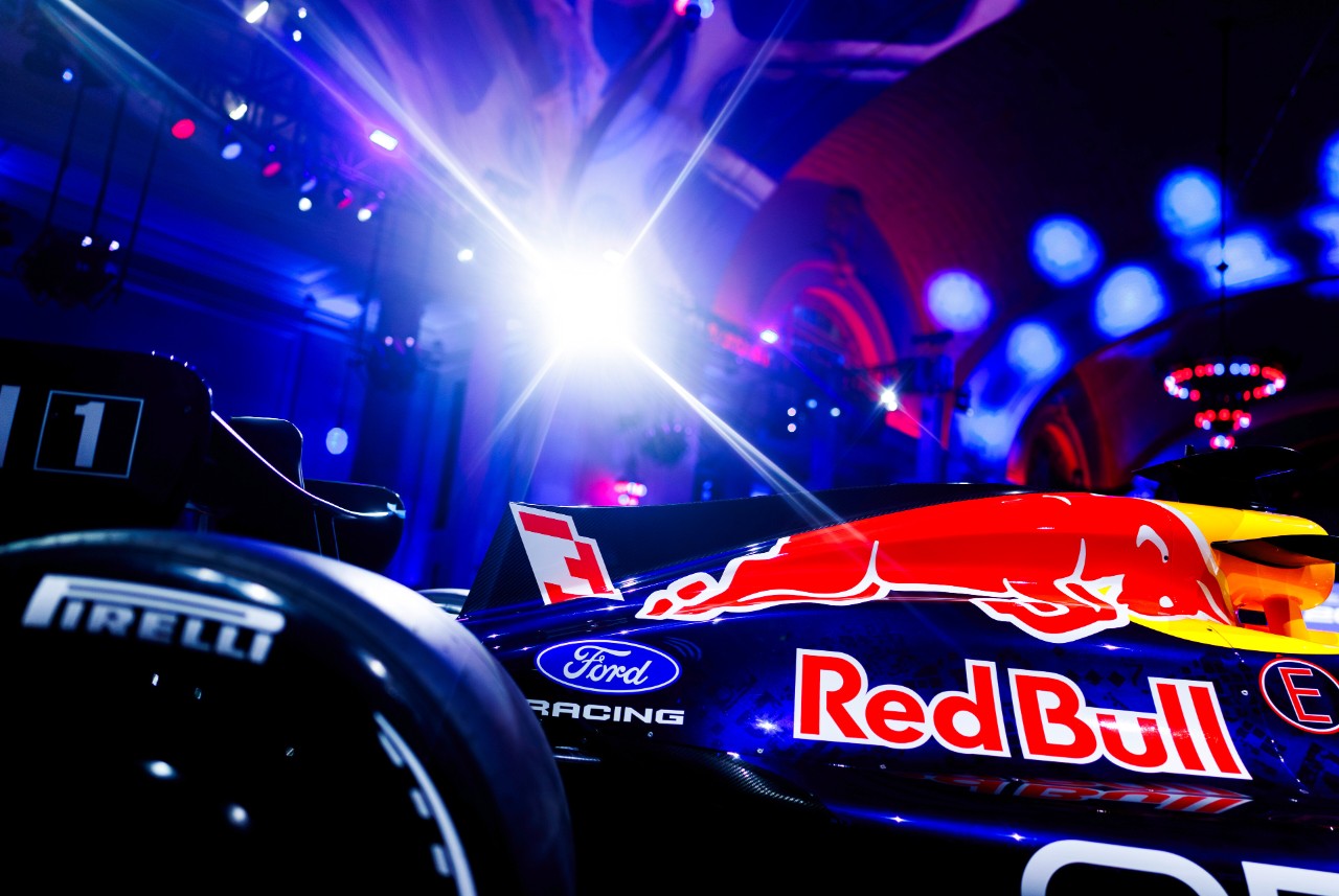 Formula 1 2026: Red Bull e Racing Bulls mostrano le nuove livree - L ...