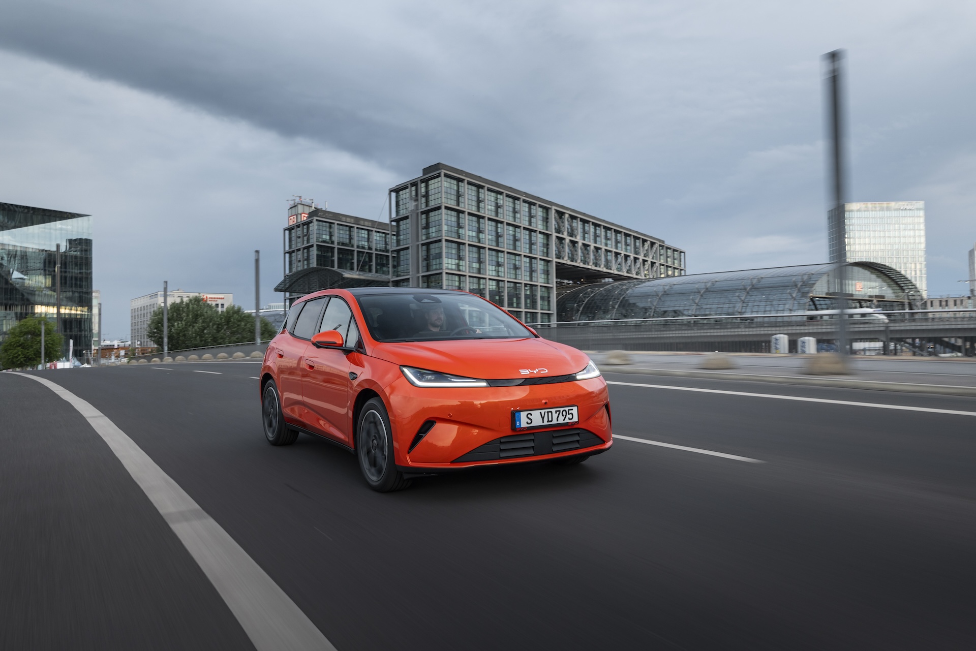 BYD Dolphin G DM-i, L'A prima prova - L'Automobile